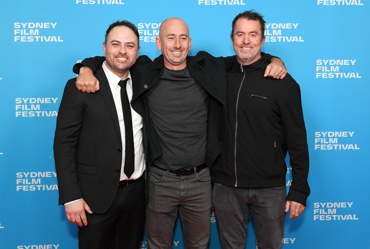 Dylan Longbottom's Journey with Blind Surfer in The Blind Sea.